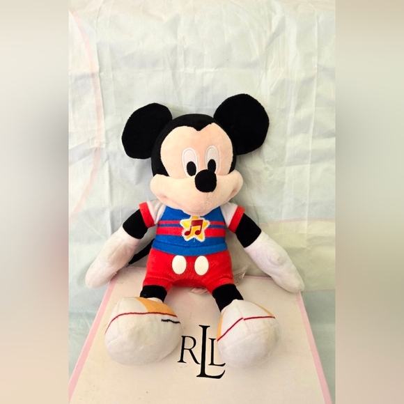 Disney | Toys | Disney Junior Mickey Mouse Singing Fun Mickey Light Up ...